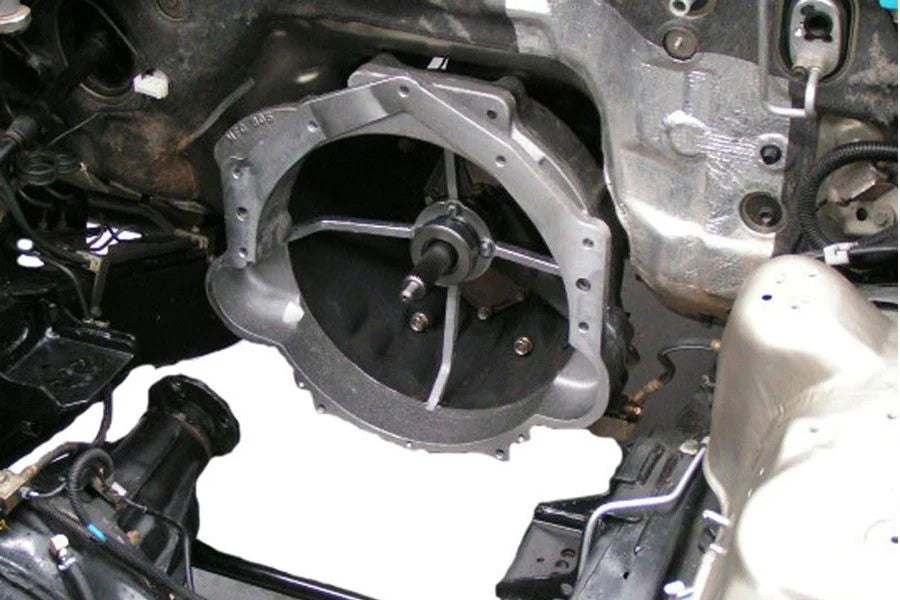 BJ 02094-GRAFF LS to Nissan Patrol engine conversion using the Chevy V ...