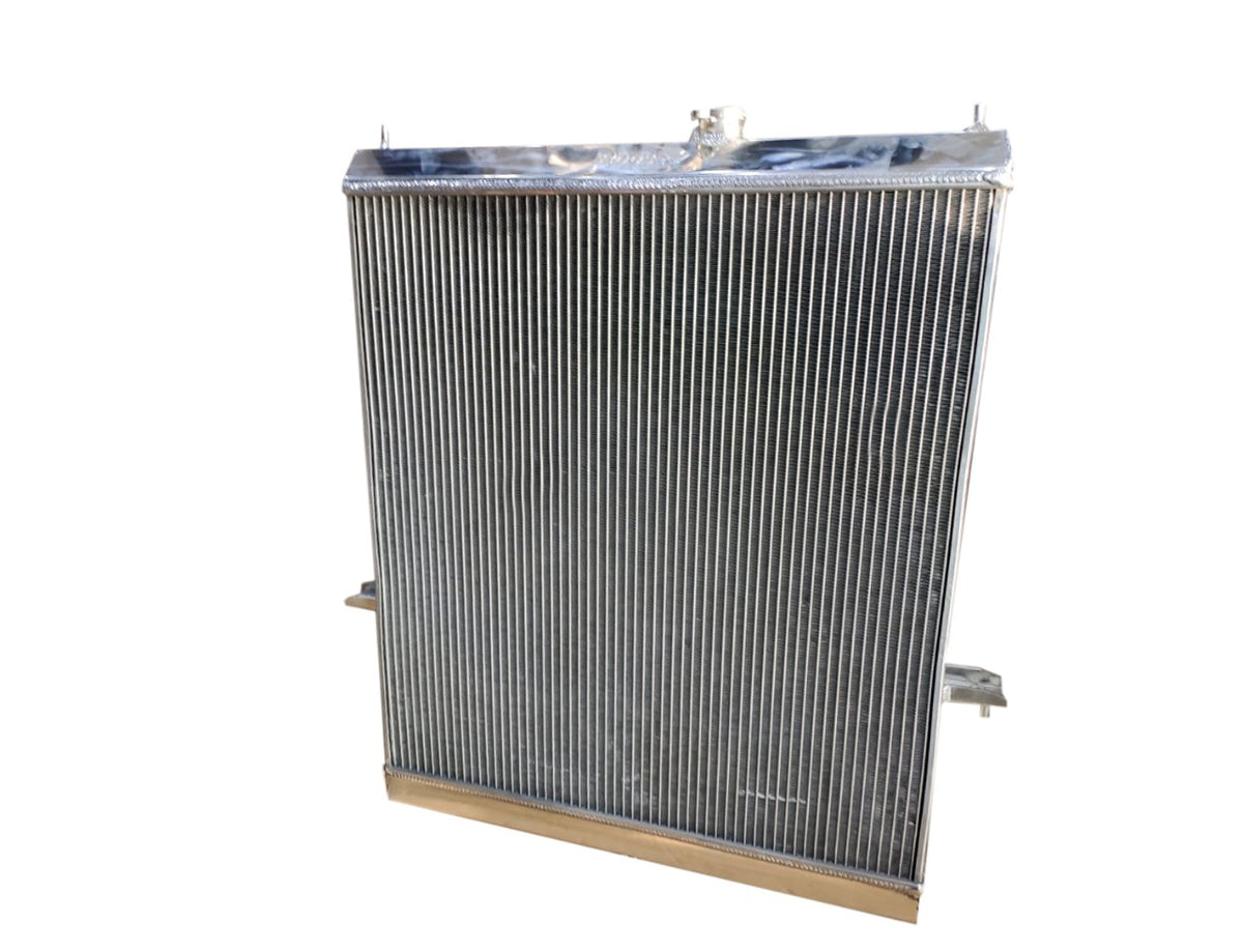 BJ 14642-NISSAN VTC TB48 PERFORMANCE ALUMINIUM RADIATOR WITH FAN SHROU ...
